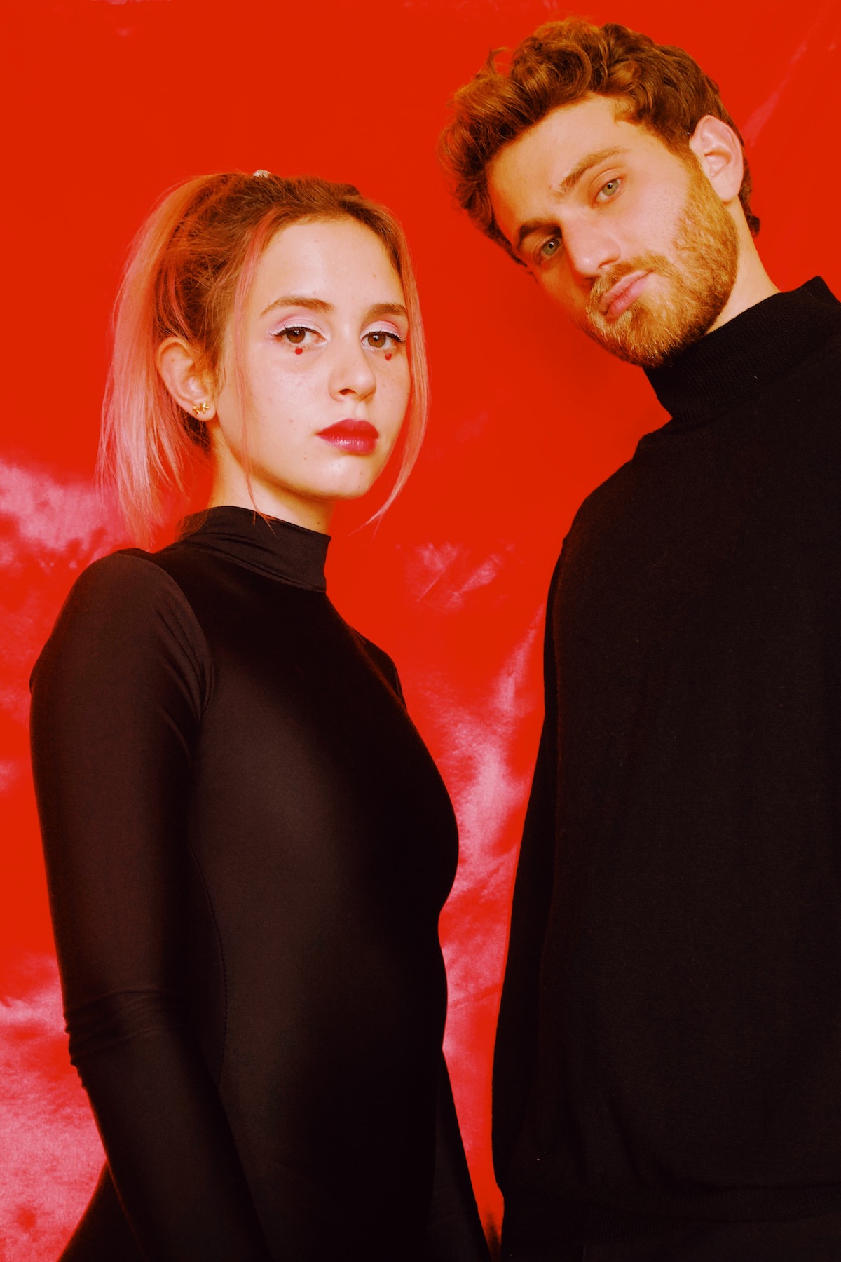 Magdalena Bay release new track “Oh Hell”